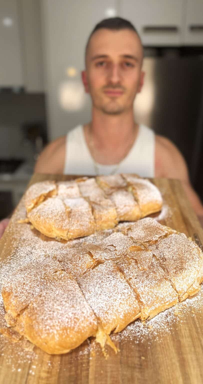 Bougatsa Me Krema Recipe (Greek Thessaloniki Custard Pie) - Nikolopaa