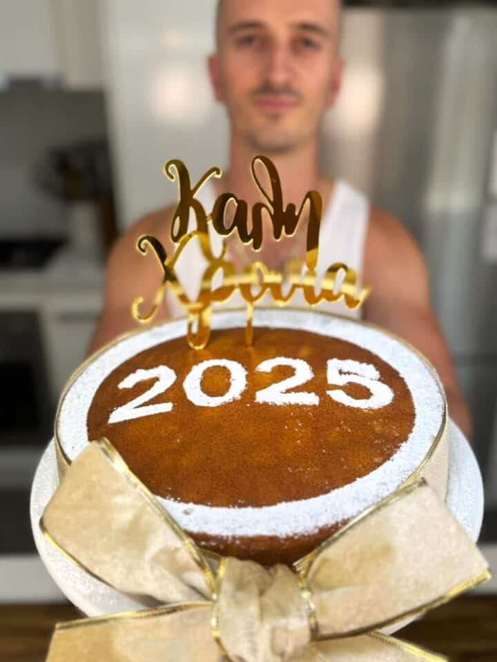 Greek Fava Recipe (Traditional Yellow Split Pea Dip) - Nikolopaa