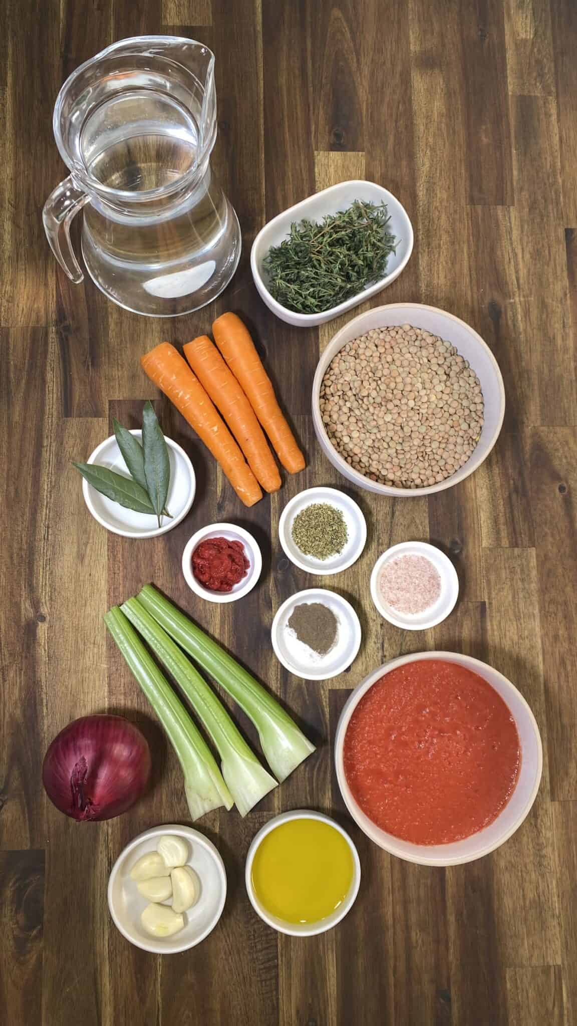 Fakes Recipe (Greek Lentil Soup) - Nikolopaa