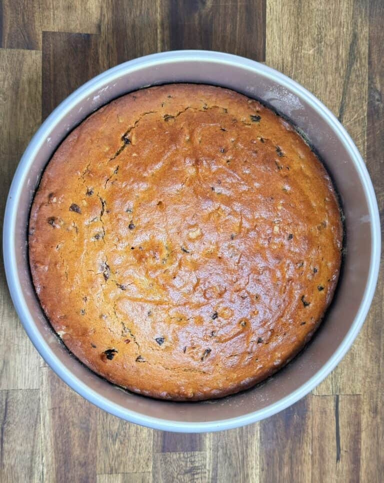 Greek Fanouropita Recipe (Saint Phanourios Cake) - Nikolopaa