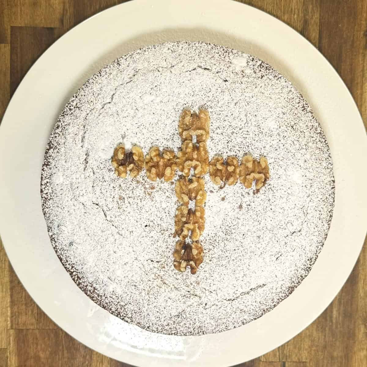 Greek Fanouropita Recipe (Saint Phanourios Cake) - Nikolopaa